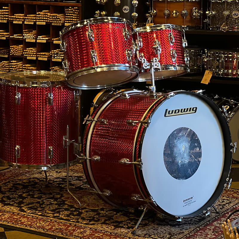 VINTAGE 1970's Ludwig Standard in 3D Red Reflector - 14x22, | Reverb