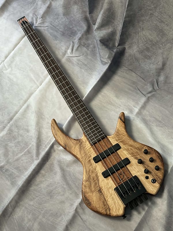 Wing Instruments 30" Scale 4-String | Reverb