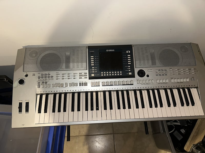 Yamaha PSR-S710 Workstation Keyboard | Reverb