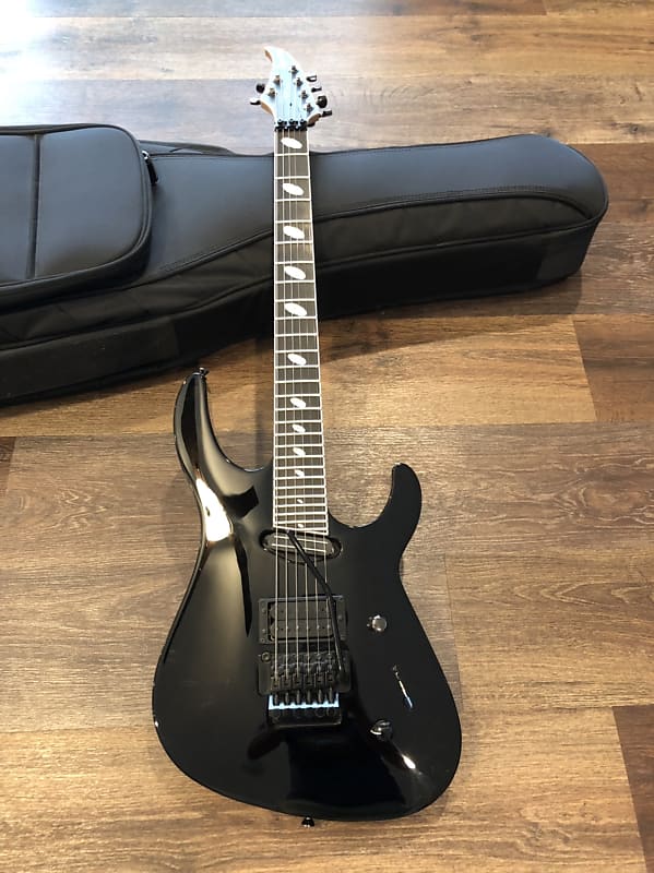 Caparison TAT Special | Reverb