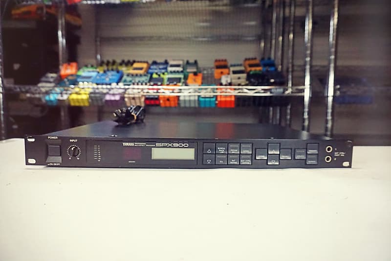 Yamaha SPX900 Professional Multi-Effect Processor | Reverb