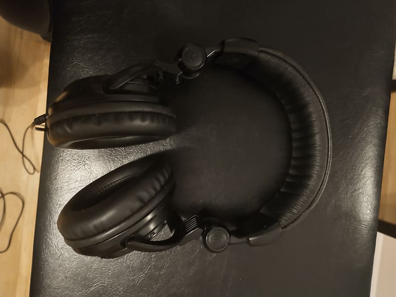 Headphones - TASCAM TH-03 2017 | Reverb