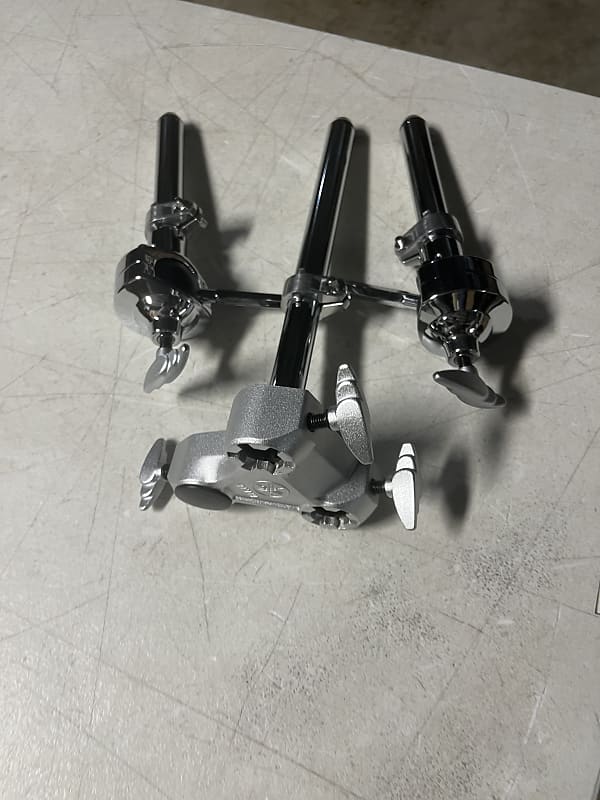 Yamaha Dual tom mount, ball joints, and memory locks Chrome | Reverb