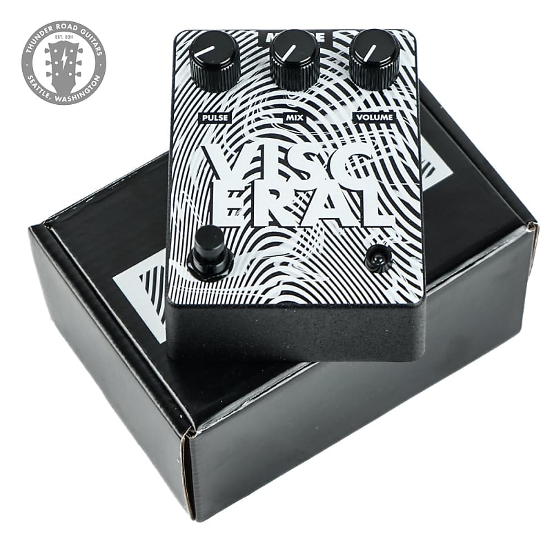 New Moire Visceral Sawtooth Wave Synth Fuzz Pedal | Reverb