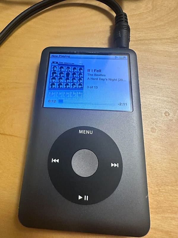 Apple iPod Classic 7th Generation 160GB Player Black Mid | Reverb