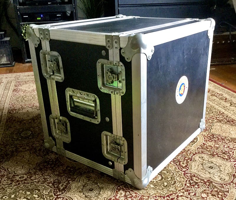 LM Road case '00 Black | Reverb