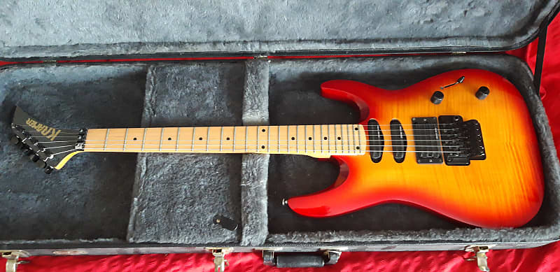 Kramer Striker Anfang der 2000er - Heritage Cherryburst | Reverb