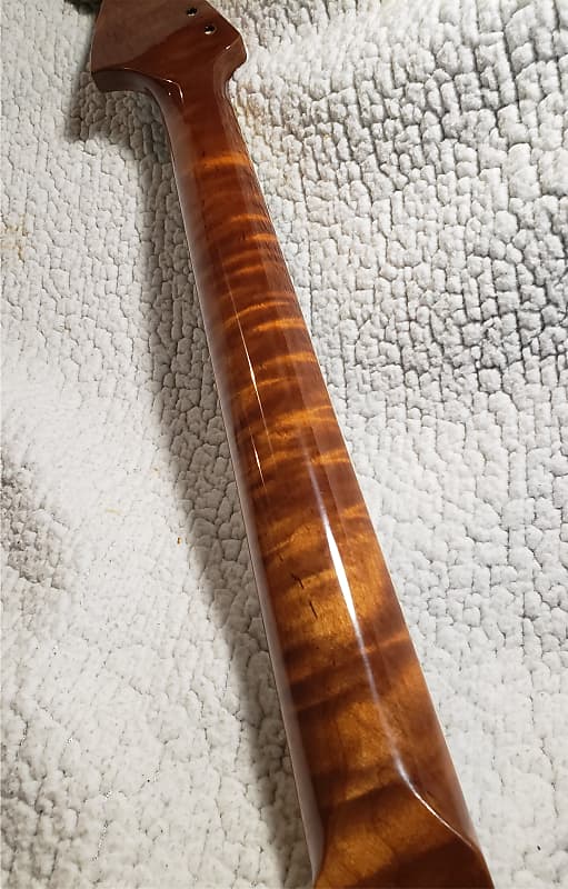 Beautiful roasted flame maple neck. No fret | Reverb Deutschland