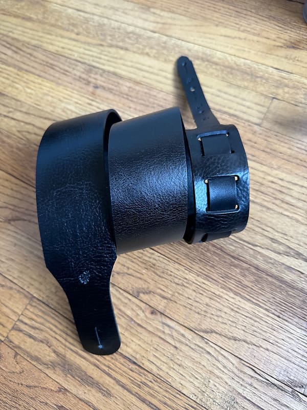 Red Monkey Blackmore Leather Strap - Black - Free Shipping! | Reverb