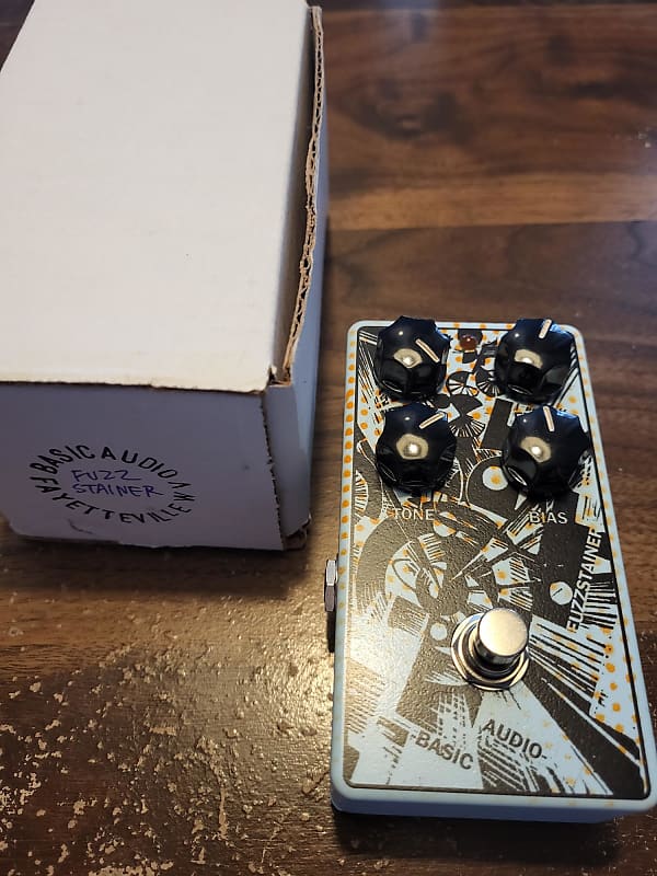 Basic Audio Fuzz Stainer 2010s | Reverb