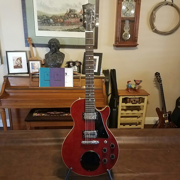 Busker Les Paul Cherry Onboard Amp And Speaker Cut Out | Reverb