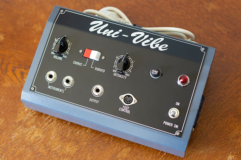 ShinEi Univibe Clone - Honey-style circuit | Reverb