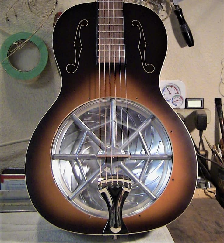 Recording King - SMALL CONE - "O" Size Dobro - 2 Pickups - | Reverb
