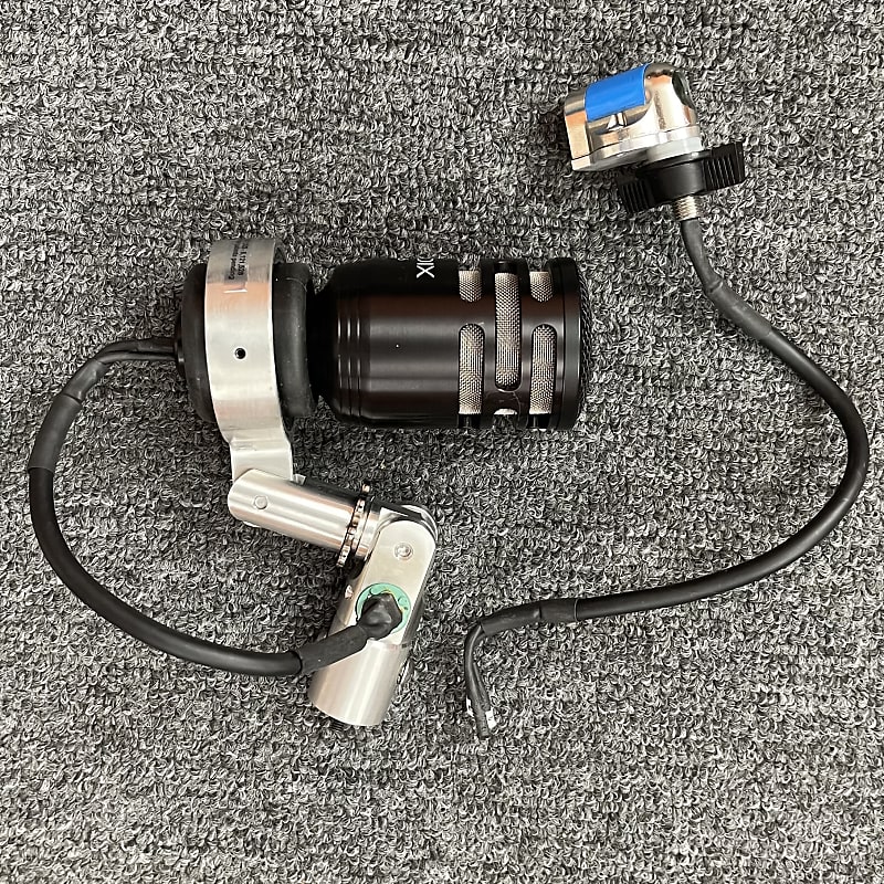 MAY IND + Audix D6 internal Mic | Reverb