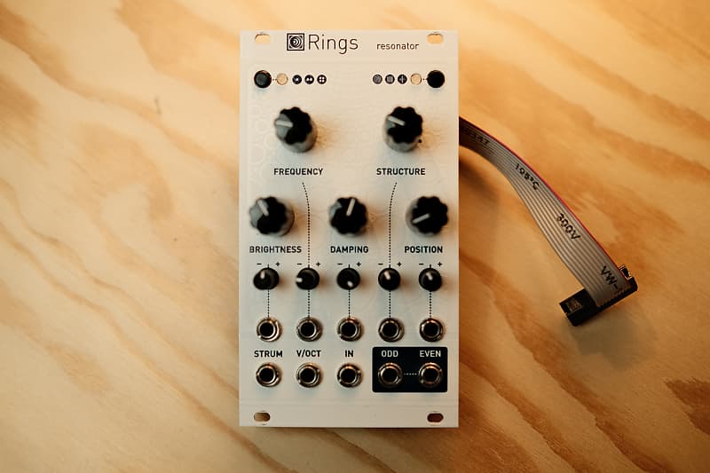 Momo Modular Rings Resonator Clone 2020 - White Textured | Reverb