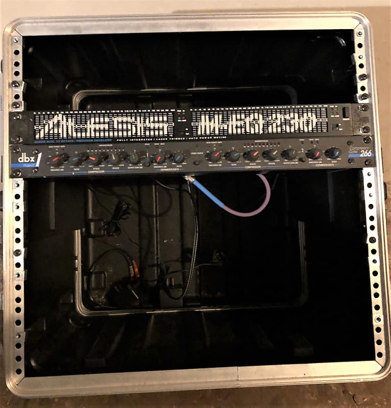 SKB 10 Rack Space Case 2010 - 2015 - Black | Reverb