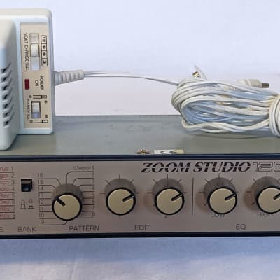 ZOOM Studio 1204 Multi Effects Unit With Vocoder | Reverb