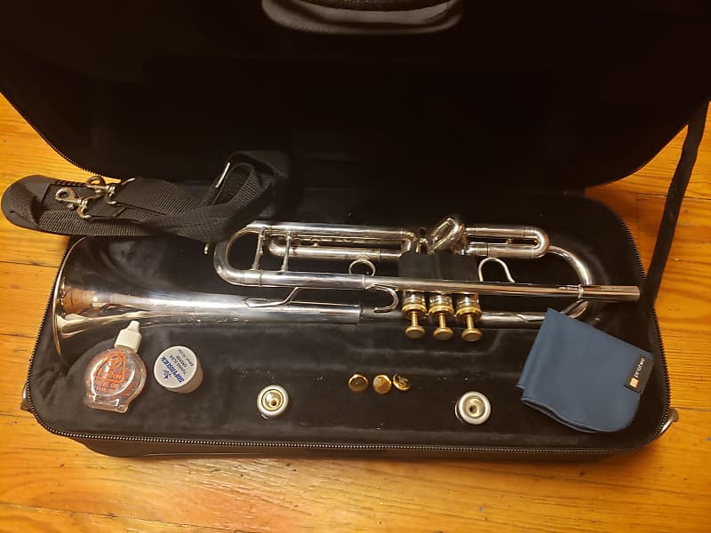 Jupiter XO 1602 Tribune Silver Trumpet Gold Trim Sterling | Reverb