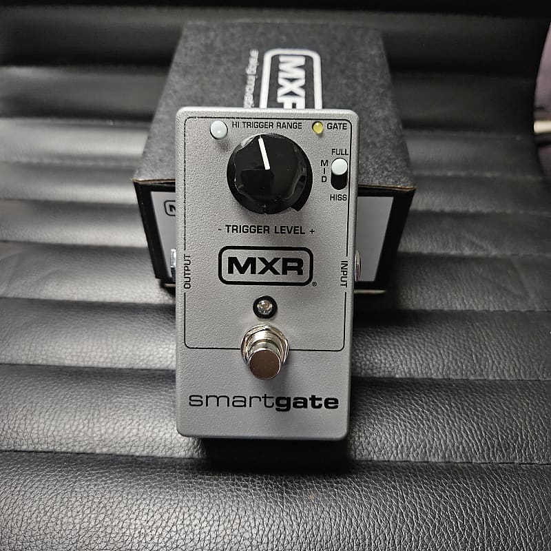 MXR M135 Smart Gate - Gray | Reverb