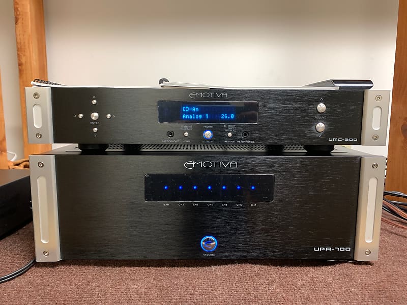 Emotiva UPA-700 Power Amplifier & UMC-200 Preamplifier * | Reverb