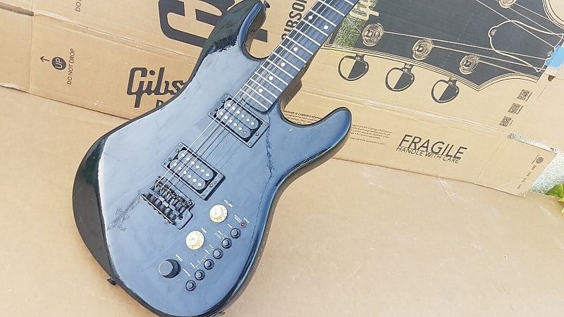 80's CORT EFFECTOR STR*T with built in EFFECTS - WAH VIBRATO | Reverb