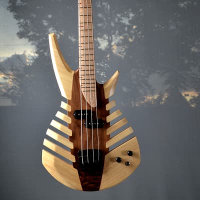 Murray Kuun Spectral Bass 2022 natural wood | Reverb
