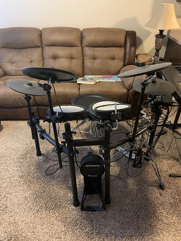 Roland TD-07KVX V-Drum Kit with Mesh Pads. Including dw 7000 | Reverb