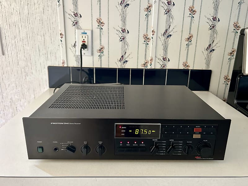 Proton D940 - Black | Reverb