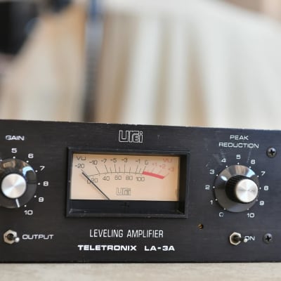 Urei LA-3A Leveling Amplifier Pair | Reverb