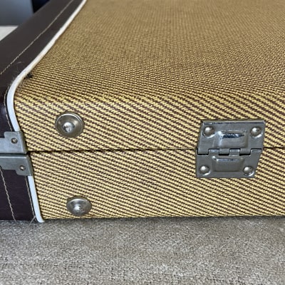 Danelectro Hardshell Case First Reissue Era 1998-2001 Tweed w | Reverb