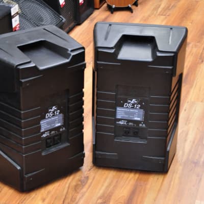 DAS DS-12 Speakers + Covers (pair) | Reverb
