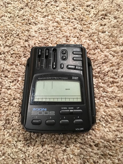 Zoom 9002 Vintage guitar effects processor | Reverb