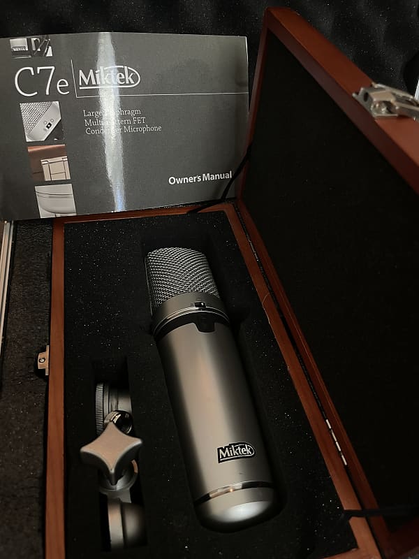 Condenser Microphone - Miktek C7e Large Diaphragm | Reverb Canada