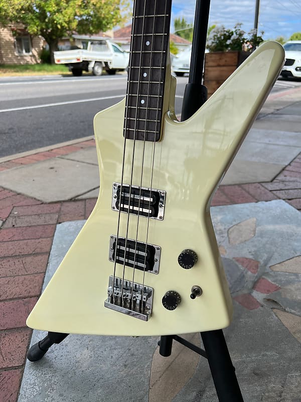 Fernandes the Function "Destroyer" 4-String | Reverb Australia