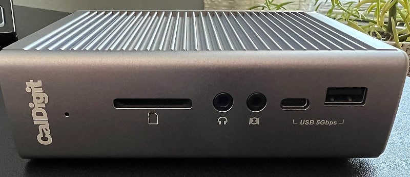 CalDigit TS3 Plus Dock Thunderbolt 3 Audio Video USB SD | Reverb