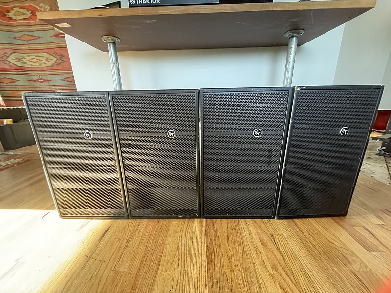 Mackie HDA (Each) line array system | Reverb