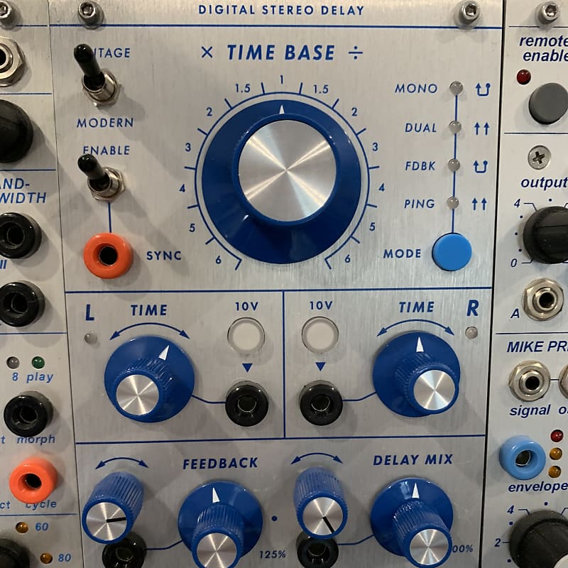 1979 Buchla Format Digital Stereo Delay | Reverb España