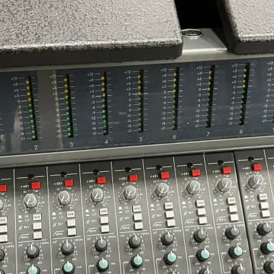 DDA CS8 - Analog 40 Channel Sound Mixing Console with Digital | Reverb