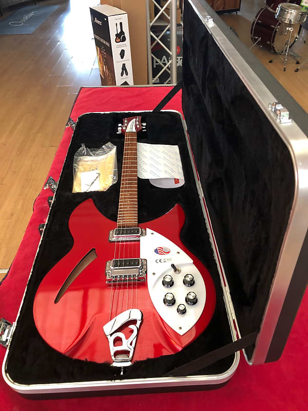 Rickenbacker 330 RBY RUBY | Reverb