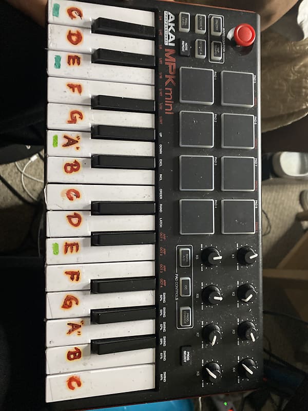 AKAI Professional MPK mini | Reverb