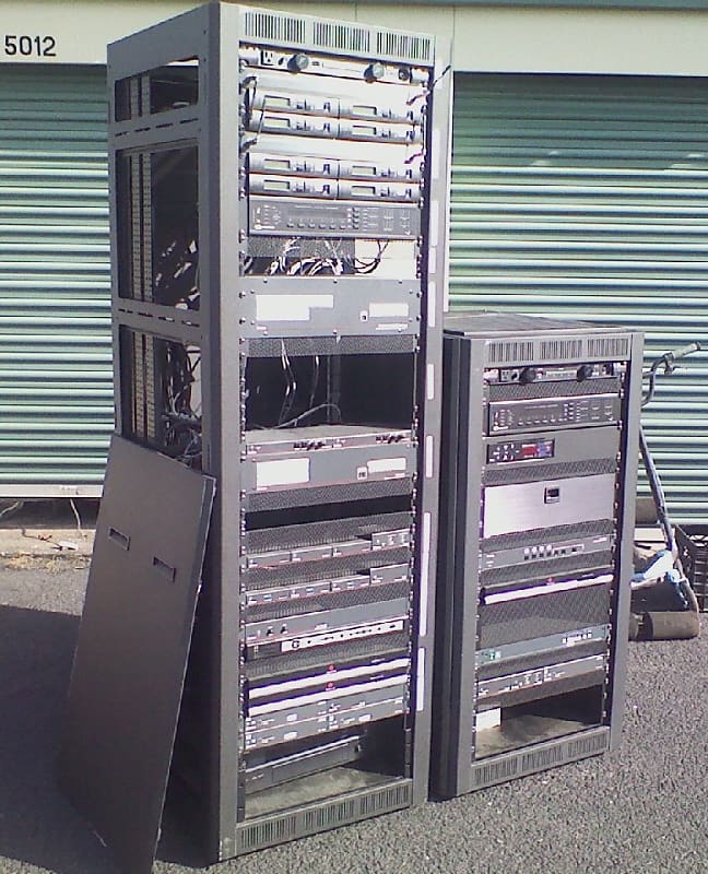 Middle Atlantic 40 unit rack black | Reverb