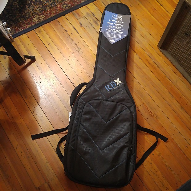 Reunion Blues RBX Bass Guitar Bag RBX-B4 | Reverb