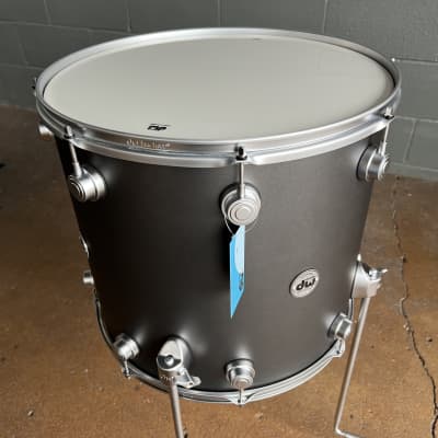 DW Collector's Series 16x18" Maple/Mahogany Floor Tom in | Reverb