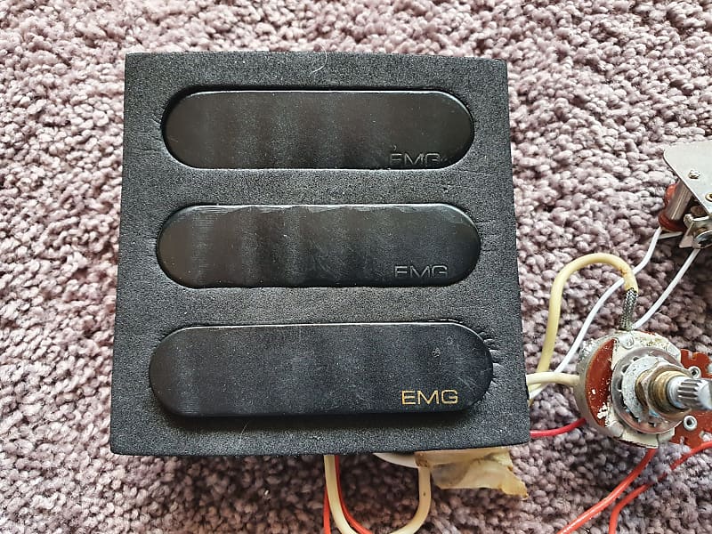EMG SA Single Coil Strat SSS Pickup Set + Complete Wiring | Reverb