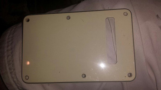 Fender 3 Ply Off White Tremolo Cavity Plate | Reverb