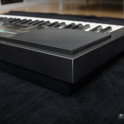 Vintage Yamaha PSR-36 FM Synthesizer | Reverb