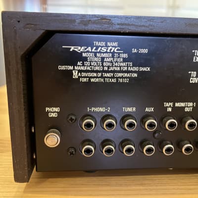 Realistic SA-2000 Integrated Amp 1977 - Silver | Reverb