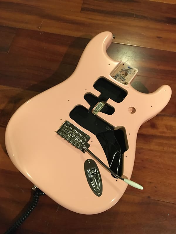 Genuine Fender Shell Pink Player Strat Stratocaster Alder | Reverb