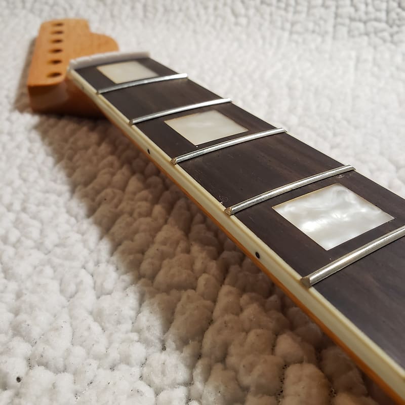 Bound,1 piece USA Neck with big block inlays and NO fret | Reverb UK