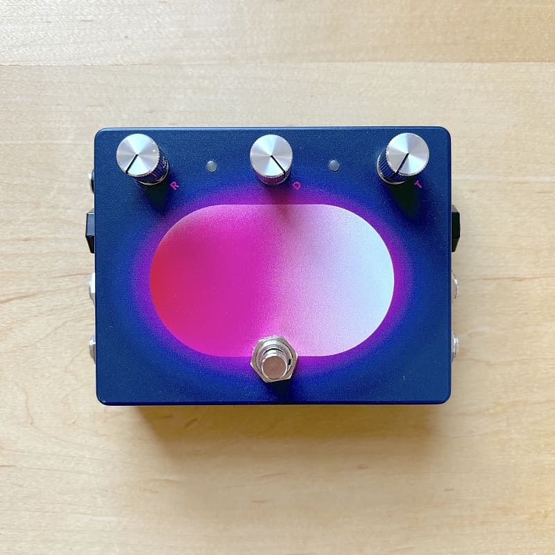 The Pill Pedal Stereo Analog Ducking Effect | Reverb